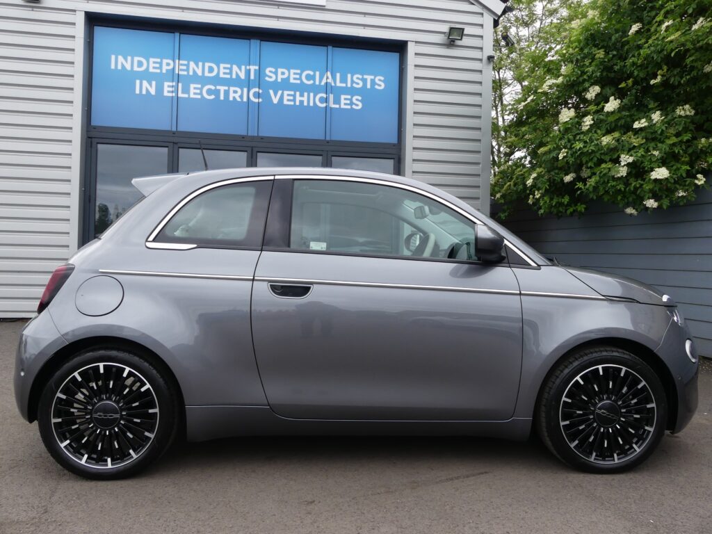 2021 Fiat 500e La Prima in Grey For Sale | EV Experts