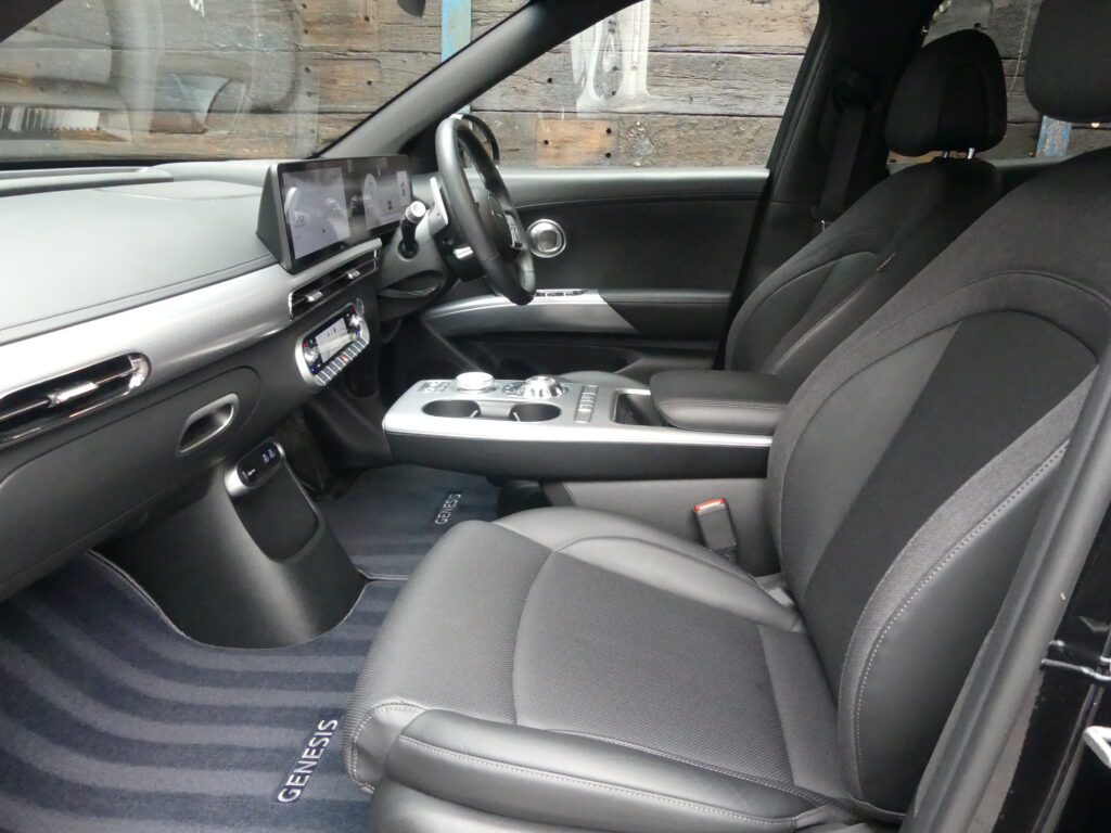 2022 Genesis GV60 Premium RWD with Innovation Pack in Black For Sale ...